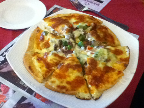 Glyos Transmission Web Log: Chinese Pizza