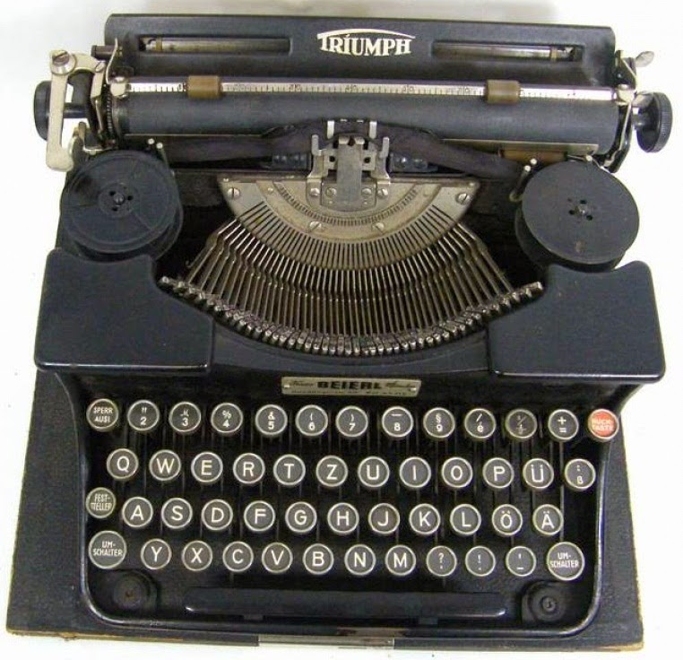 oz.Typewriter: The Adler Portable Typewriter That's a Triumph, and One ...