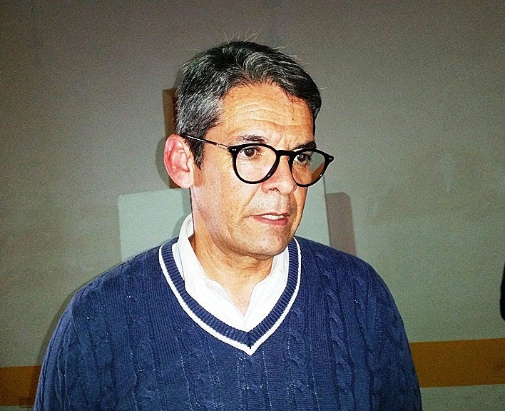 Fernando Mariño presentó en conversatorio la obra “¿Y si somos felices ...