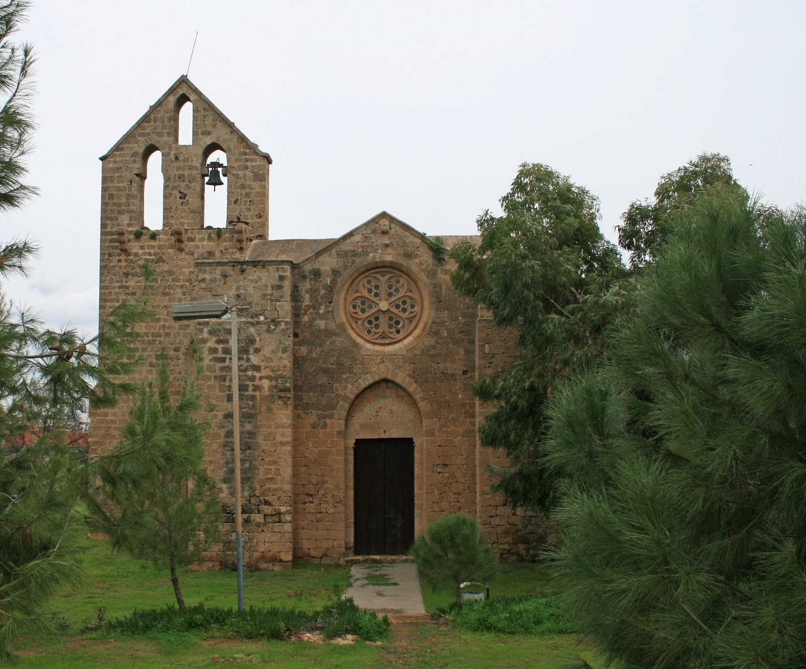 Defending the Crusader Kingdoms: Worshiping Christ in Frankish Cyprus