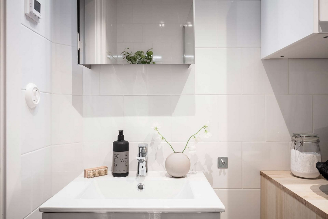 découvrir l'endroit du décor : AU PLUS SIMPLE