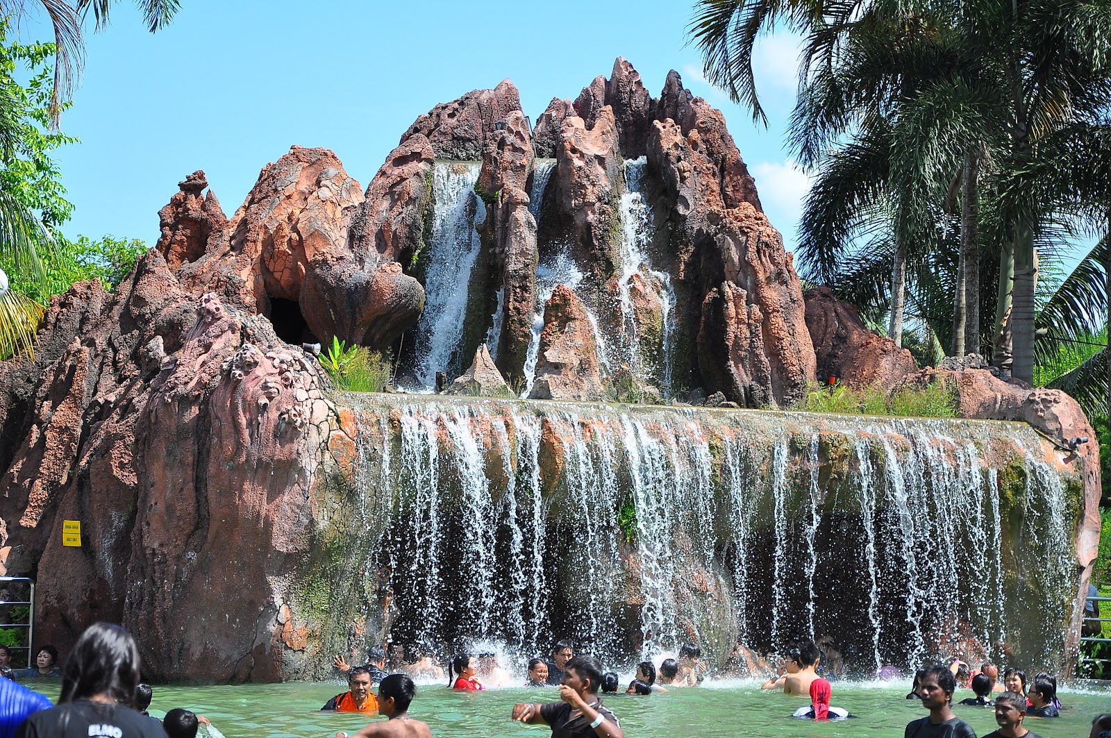 Sungai Siput Boy: Felda Residence Hot Springs Sungai Klah , Sungkai Perak