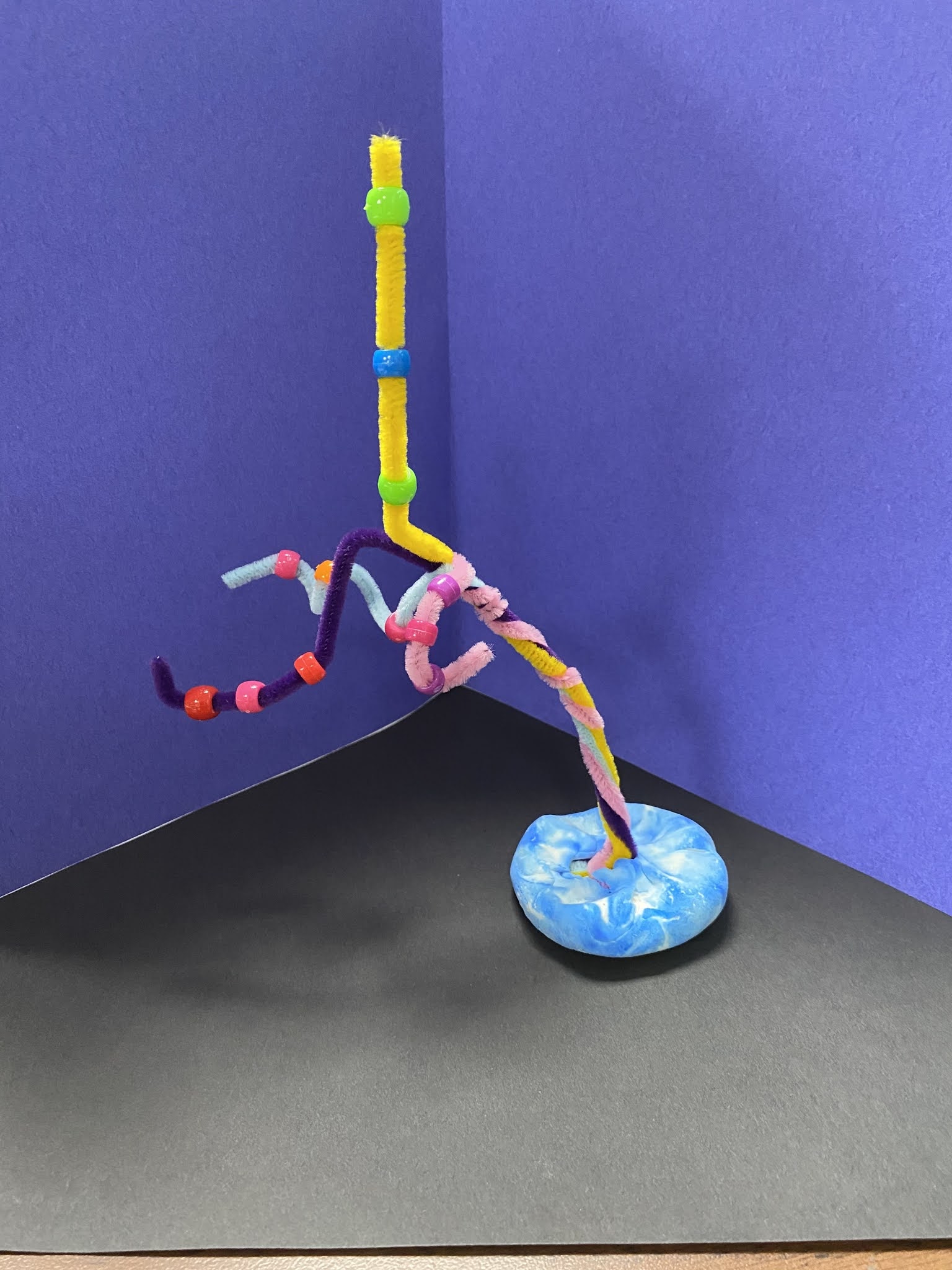 Mrs. Harris' art room: Alexander Calder 1st grade sculptures