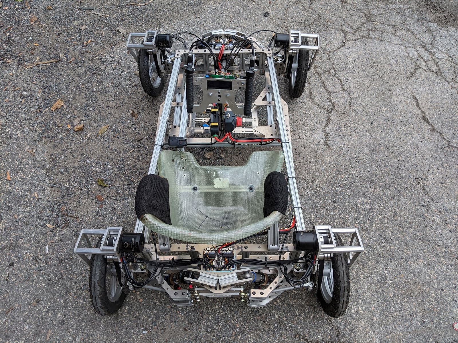 Shane Colton: TinyCross: 4WD and Servoless RC Mode