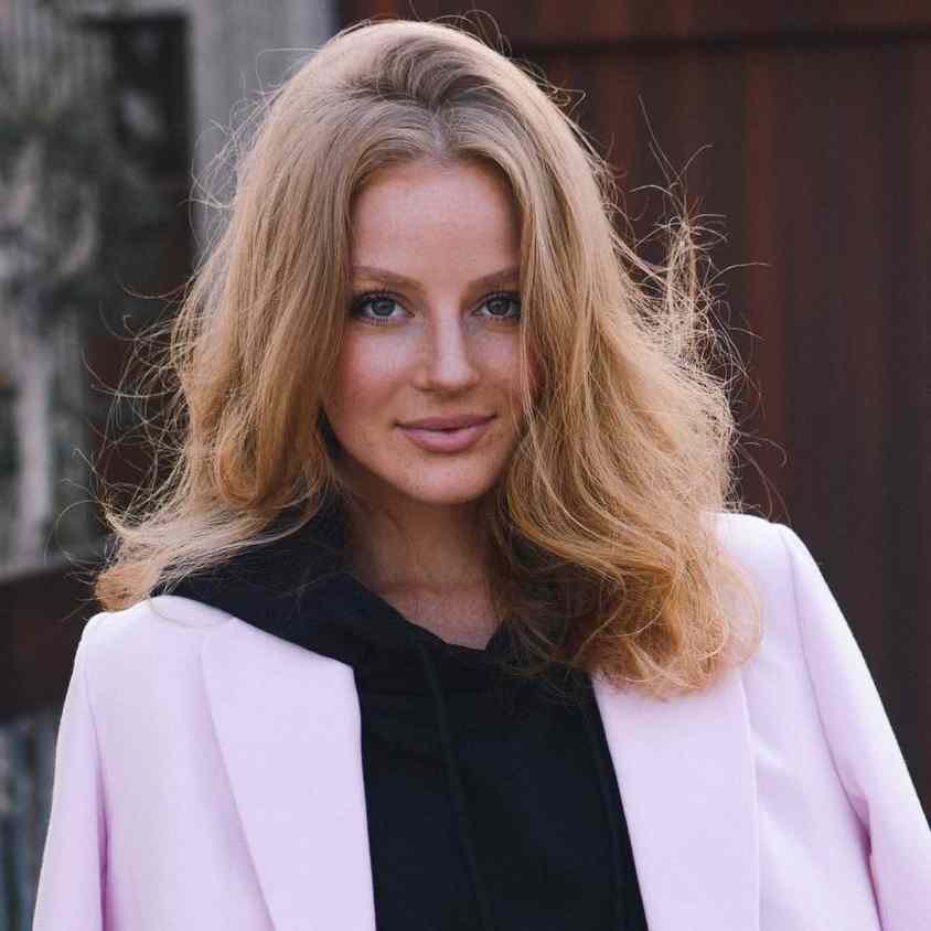 Robyn Kimberly Wiki, Biography, Age, Boyfriend, Facts and More