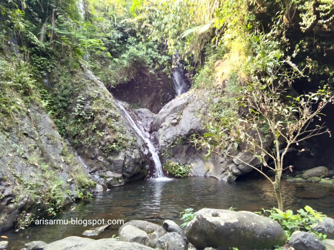 Curug Telu (waterfall), Karangsalam-Baturraden