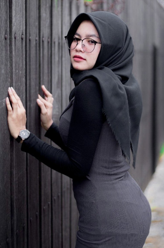 Hijab lover ~ UKHTI HOT