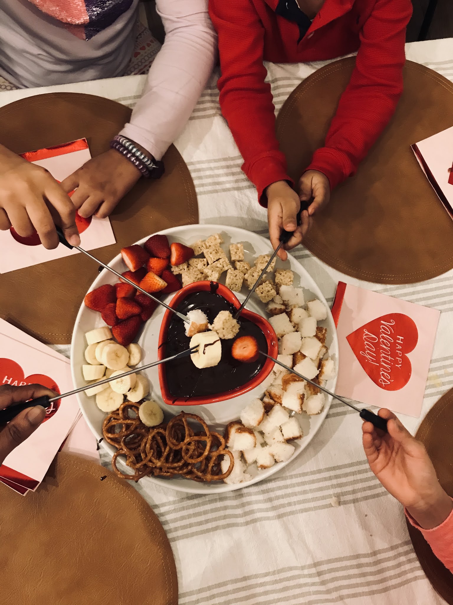 15 Fun Family Friendly Valentine s Day Ideas Pretty Real 15-fun-family-friendly-valentine-s-day-ideas-pretty-real