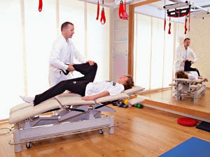 FIZIKALNA TERAPIJA: KINEZITERAPIJA