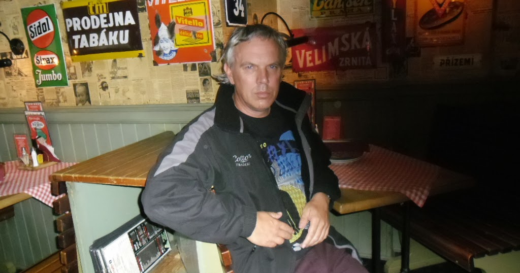 Pat Papertown 2: Dave Dealy's Irish Porridge Gift