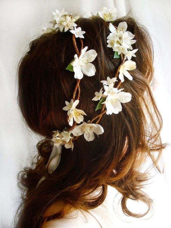 S in Fashion Avenue: Beauty: flowers on your head