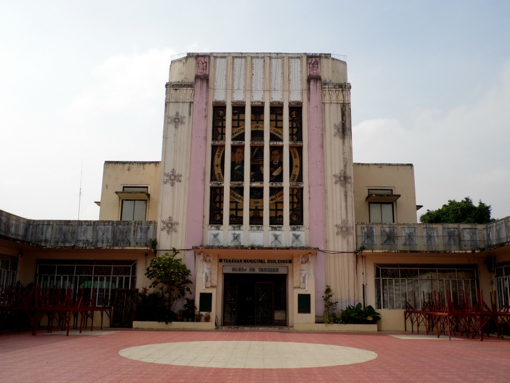 Smart Backpacker: Tanauan City (My hometown)