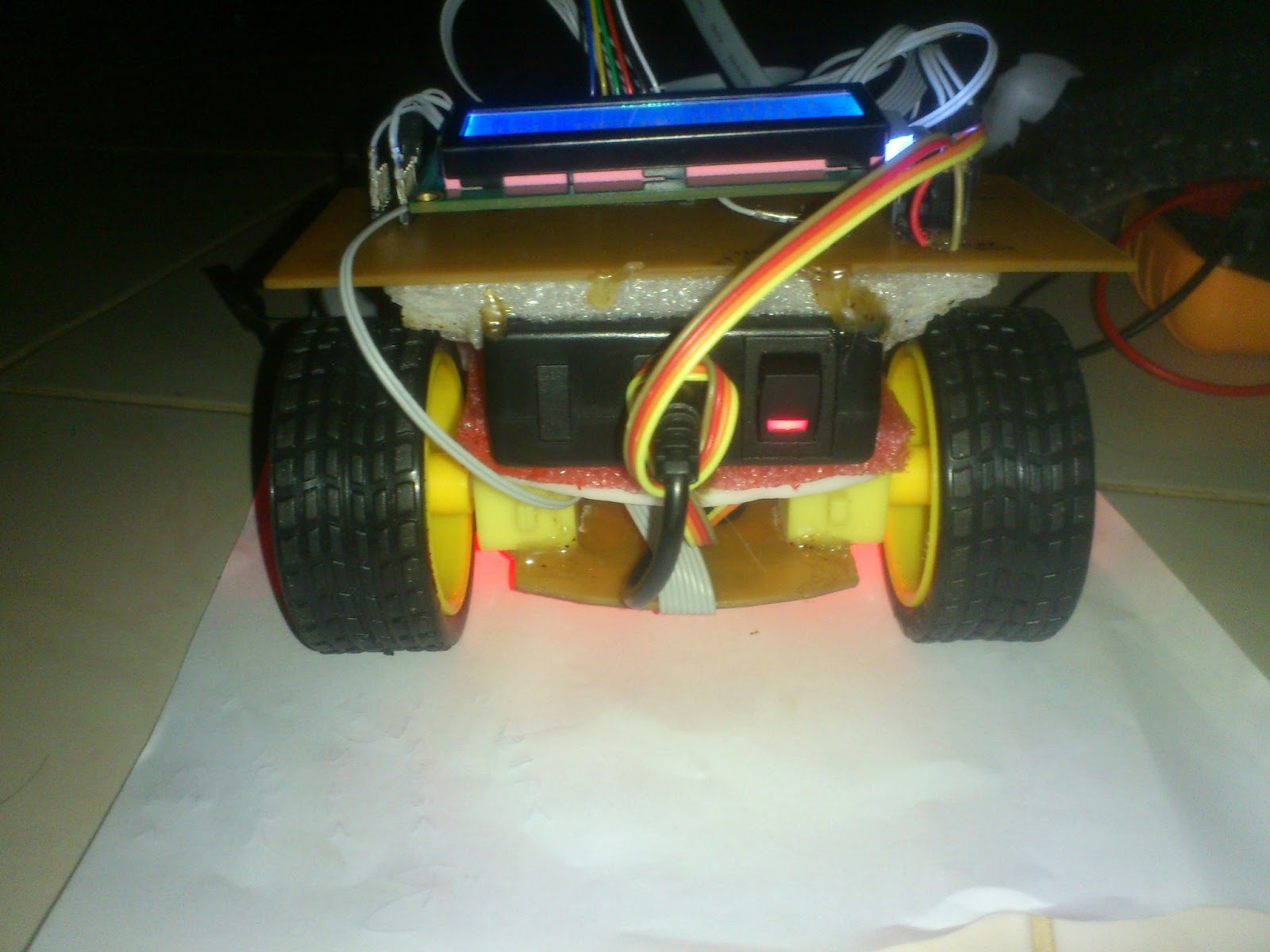 Autonomous Line Follower Robot with Arduino (UNO)