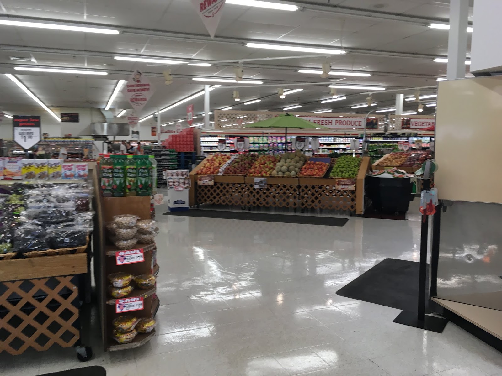 TOUR: Redner's Warehouse Markets - Easton, PA