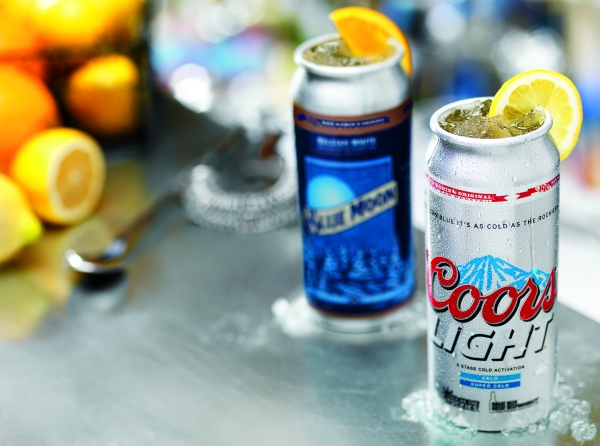News: Red Robin - New Can-Crafted Cocktails | Brand Eating