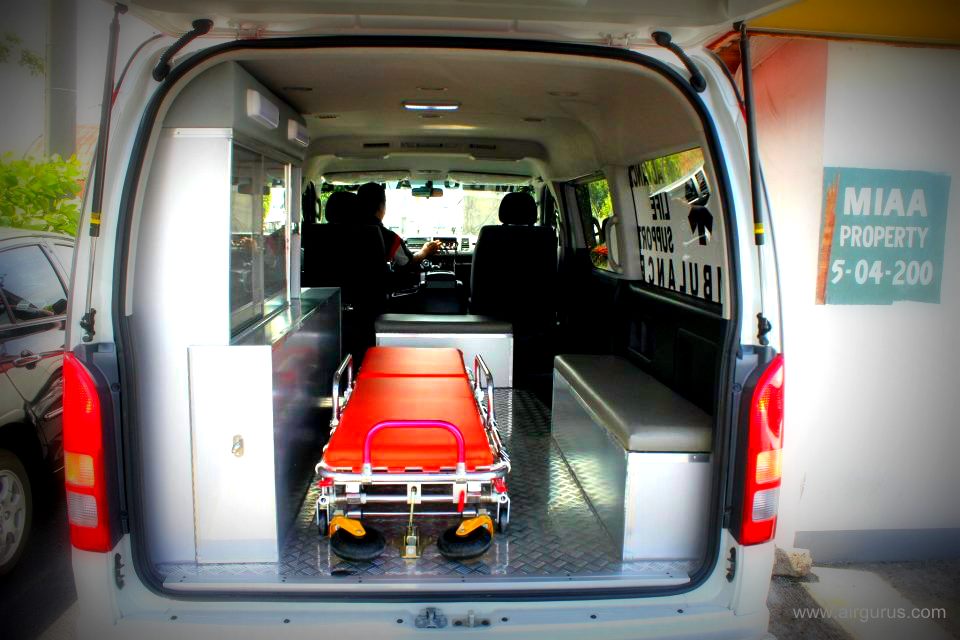 A I R G U R U S: AIRGURUS ACQUIRES NEW GROUND AMBULANCE
