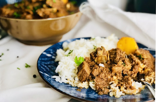 Mutton Rara ( Mutton pieces cooked in minced mutton gravy )