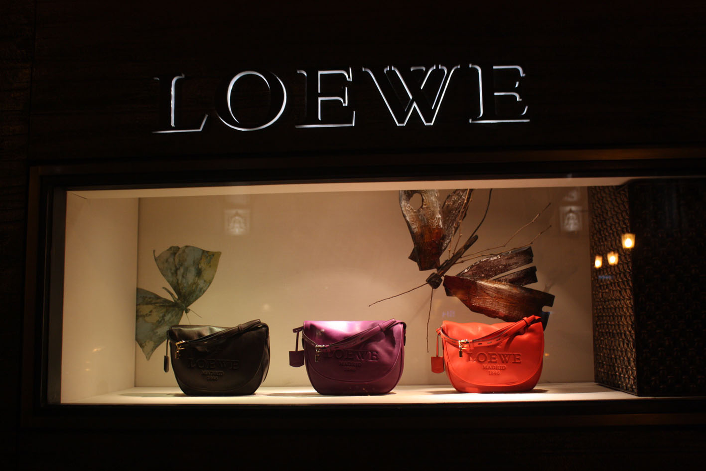 WhiteGloveThief: Loewe primavera 2011