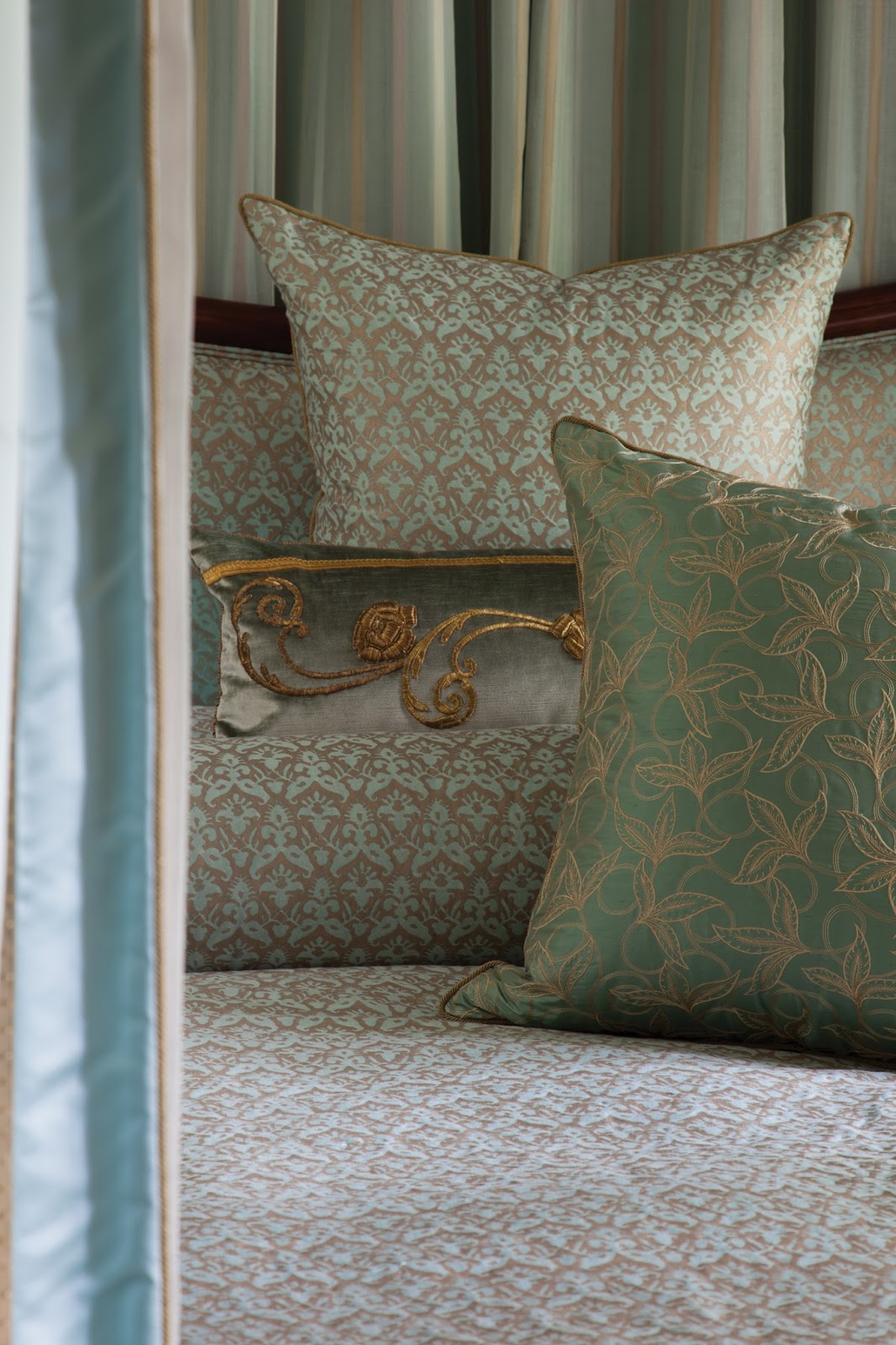 Homebuildlife: Fortuny Interiors: luxurious fabrics in real homes