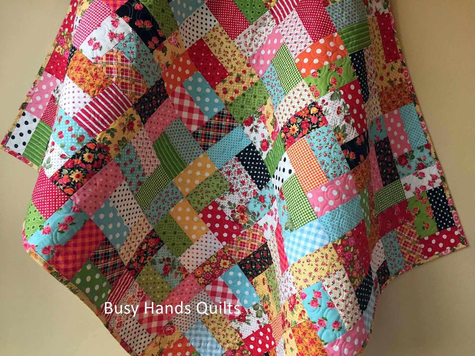 Busy Hands Quilts: Two Step Quilt Kits!