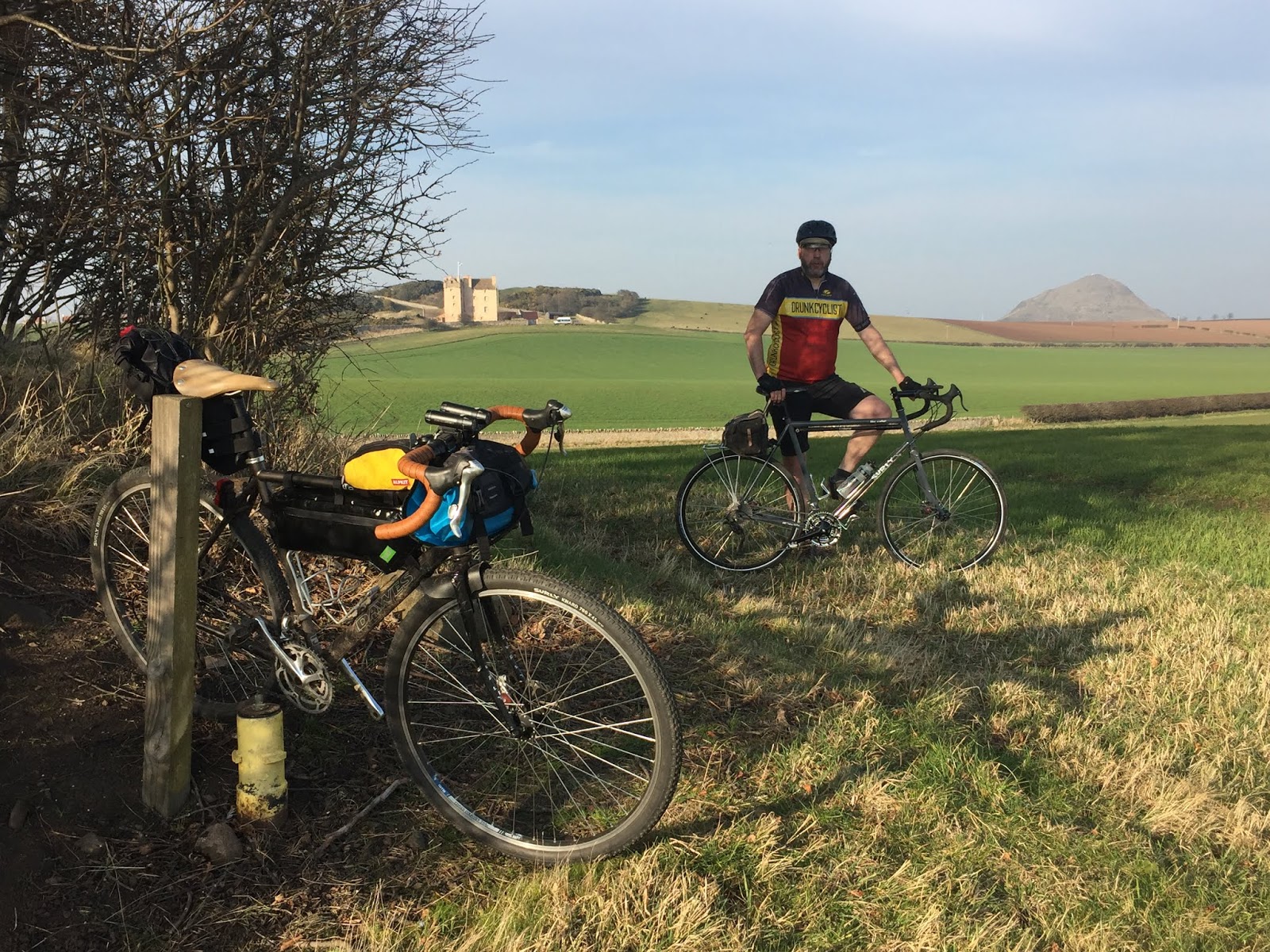 coastrider: Drop bar cycle on bone dry February trails...