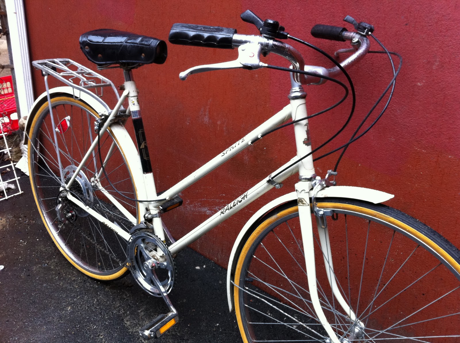 Bike Boom refurbished bikes: mid-late 70's Raleigh Sprite