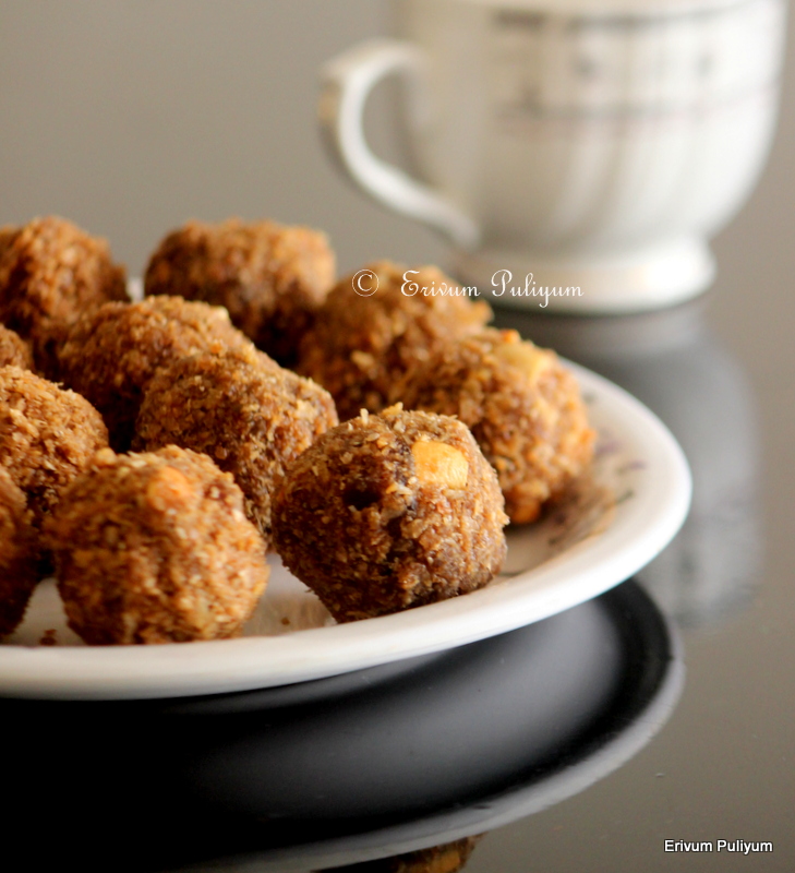 Erivum Puliyum: Aval Unda | Poha Laddu ~ Step by Step Pics