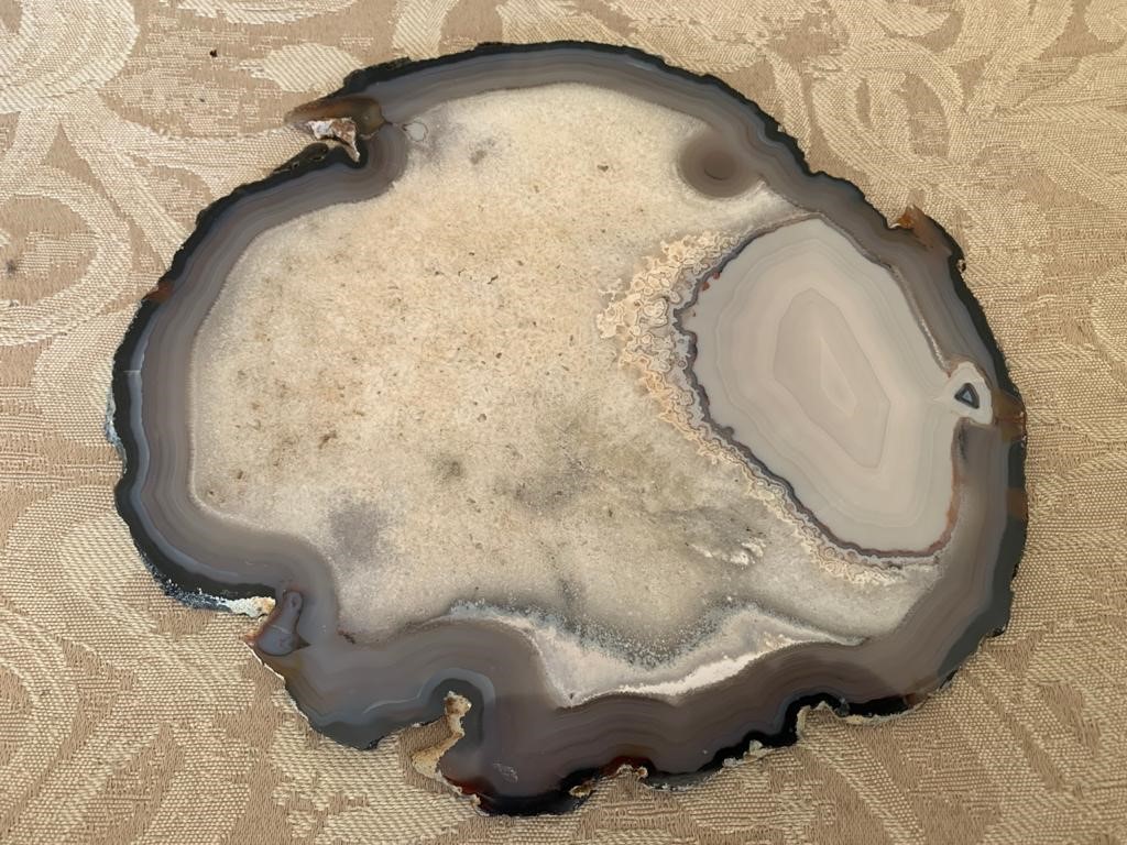 GEMAS DO BRASIL: A SURPREENDENTE ÁGATA