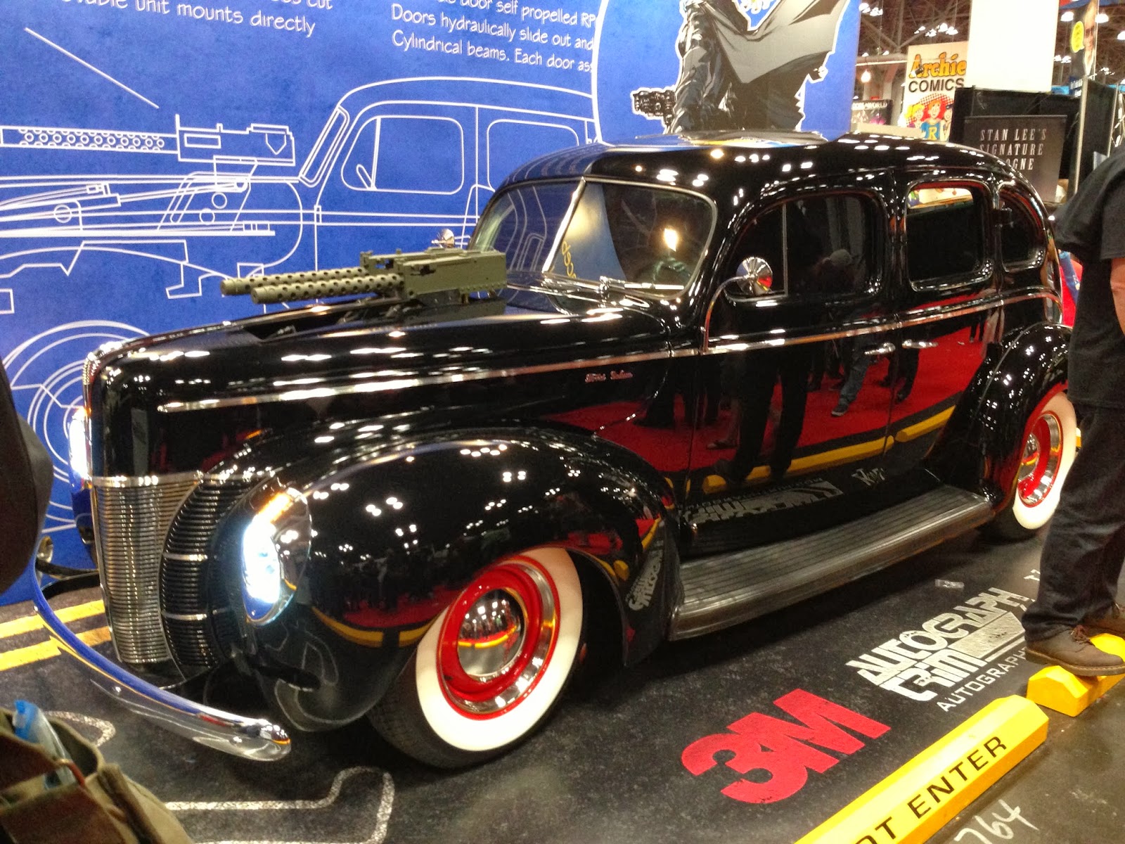 Fashion and Action: NYCC 2013 Style - Cosplay, Cars, and Fashion Photos