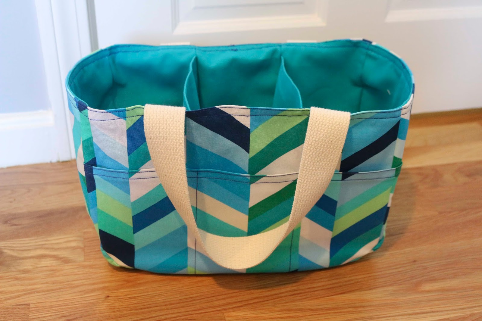 ChemKnits: Craft Caddy