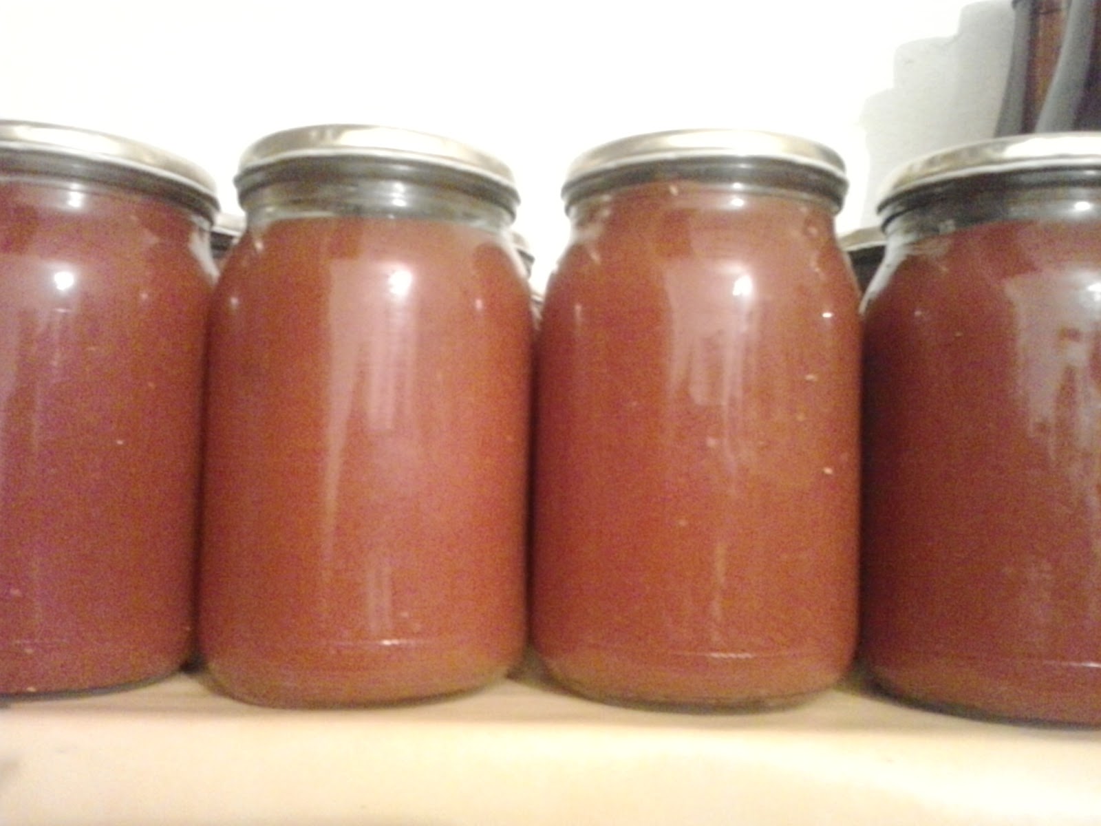 Retete cu margareta cismasiu: Pasta de rosii - bulion