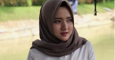 Video Bokep Cewek Jilbab Colmek Di WC ~ CERITA DEWASA TERBARU