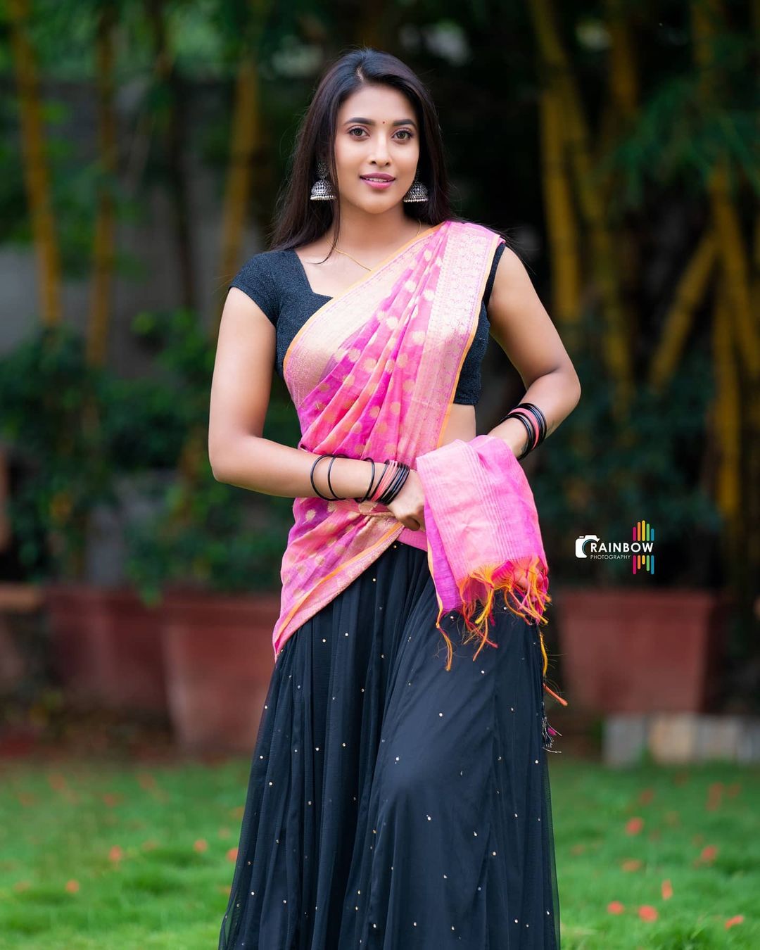 Zee Tv Serial Actress In Saree