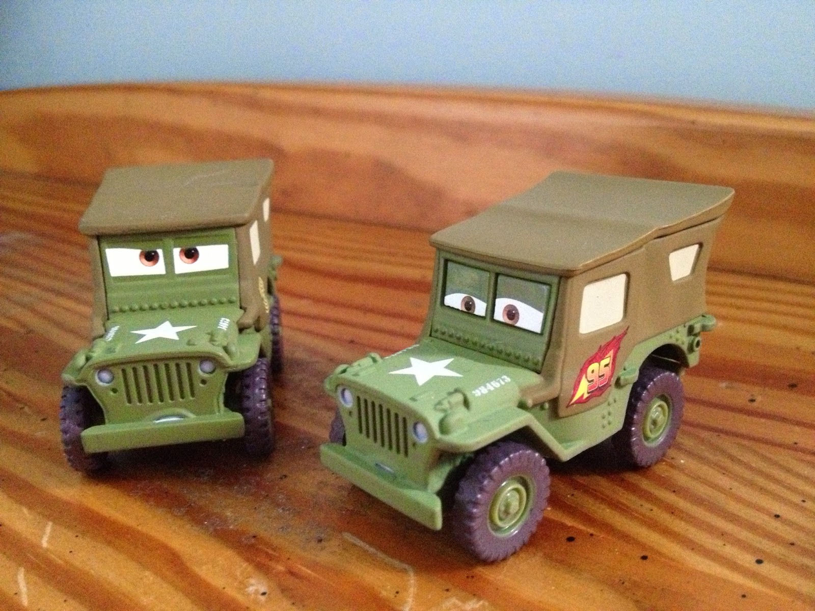 Dan the Pixar Fan: Cars & Cars 2: Sarge & Race Team Sarge