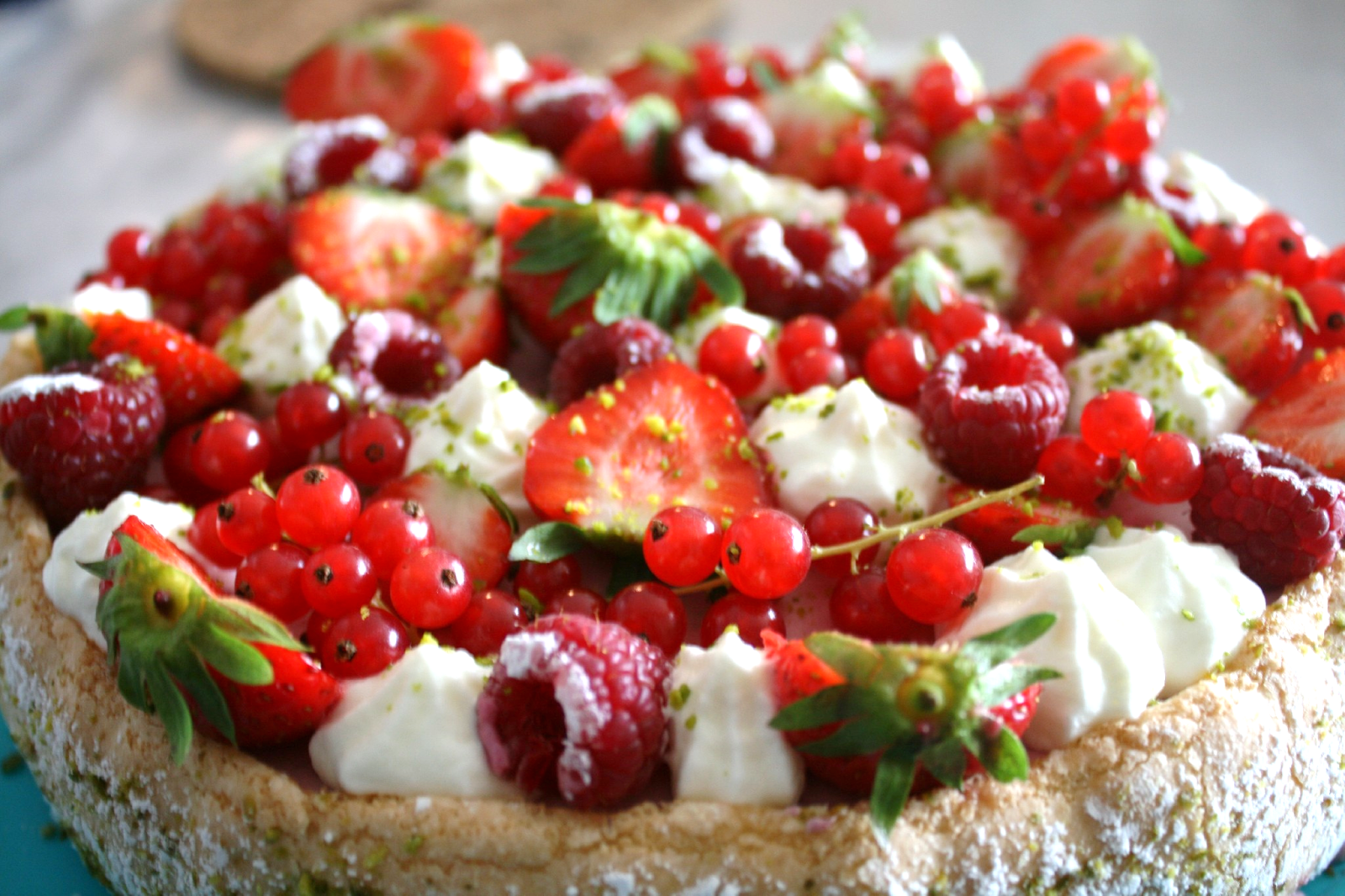 Parfums Sucrés et Salés: CHARLOTTE AUX FRUITS ROUGES