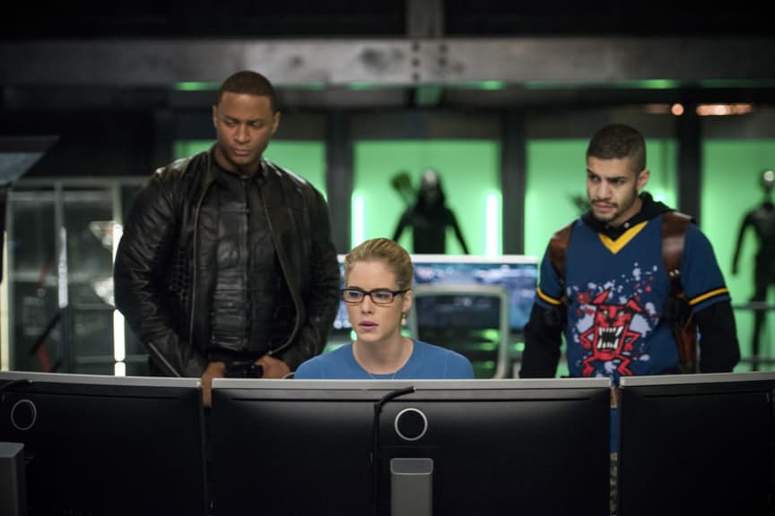 MAN OF BRONZE: VIGILANTE, GRODD Y ACCELERATED MAN ESTA SEMANA EN CW