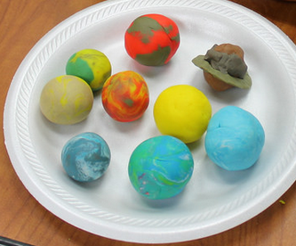 Shelving Cart: Play-doh Planets
