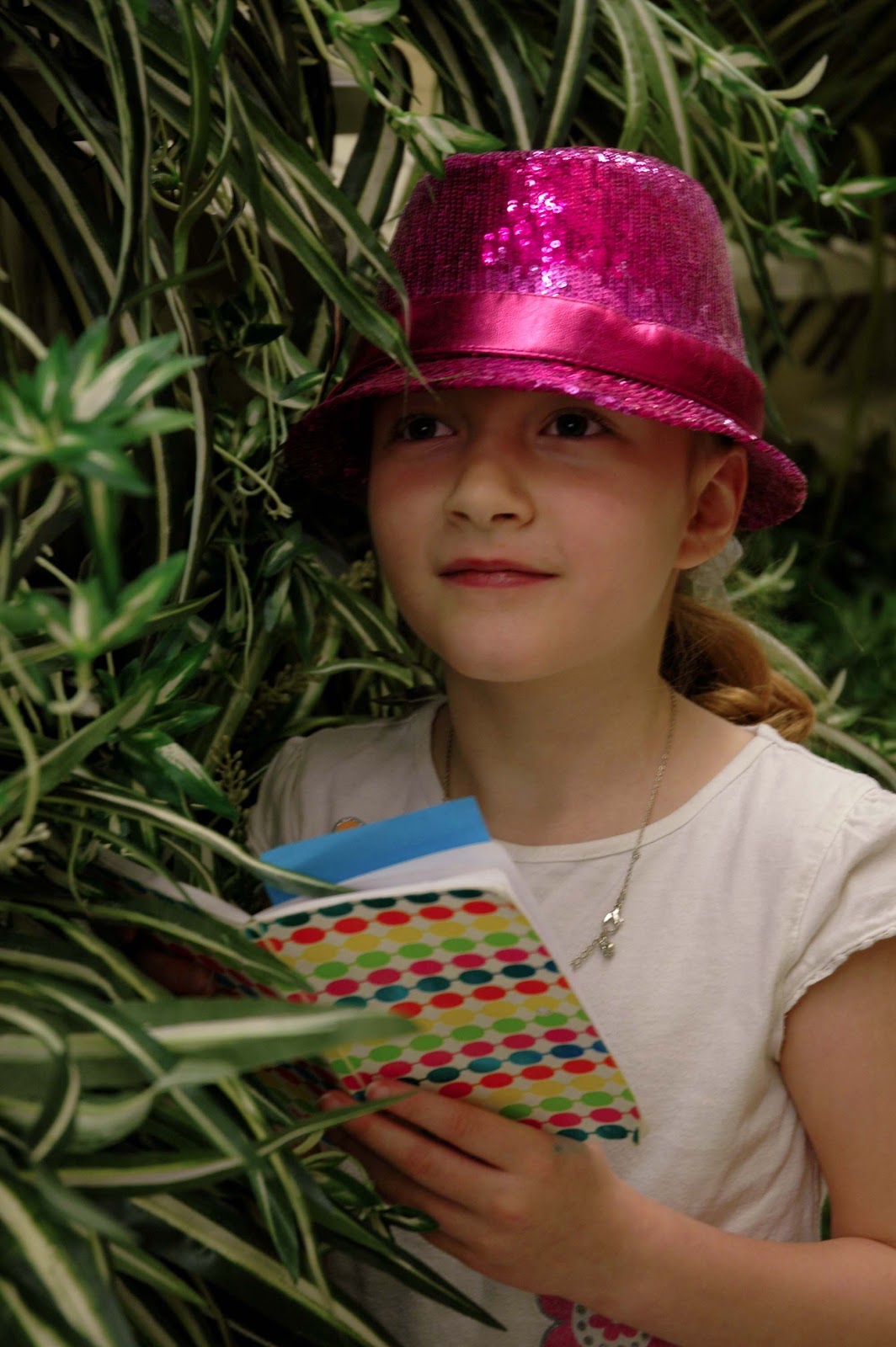 Brain Jail: February Book Review: Fancy Nancy: Nancy Clancy, Super Sleuth