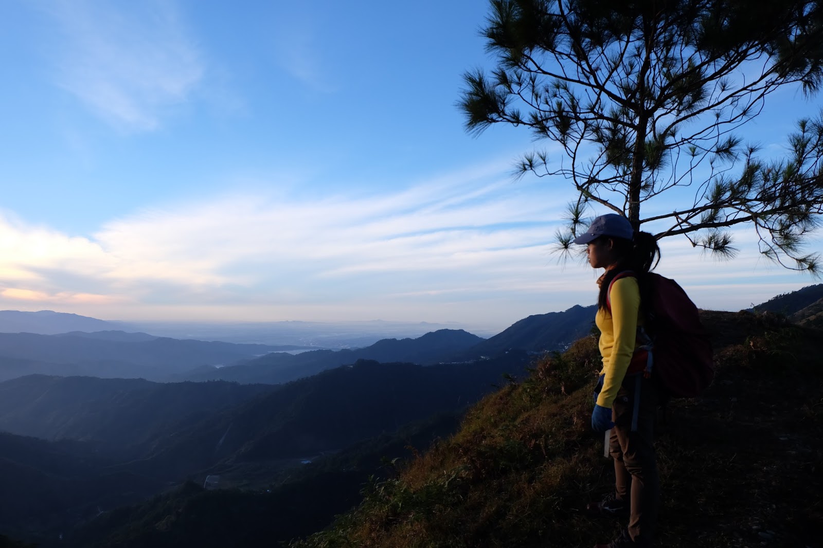 A Day Hike in Mt. Ulap - From The Highest Peak to The Deepest Sea