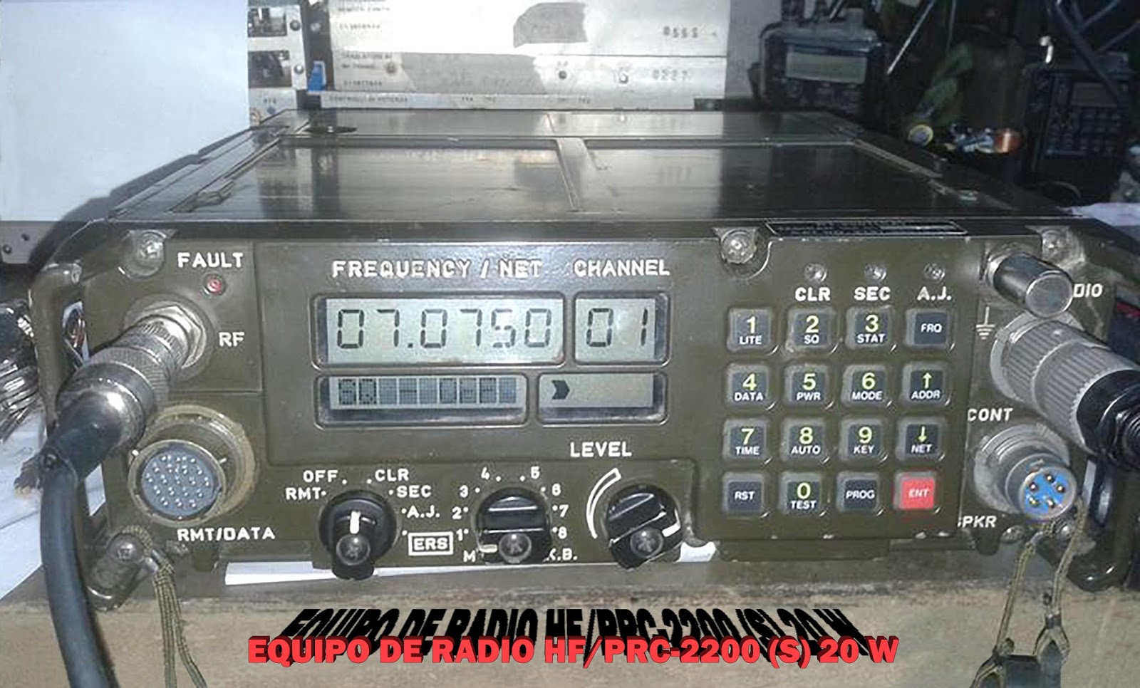 MEMORÁNDUM DEL ÚLTIMO SOLDADO PATRIOTA: EQUIPO DE RADIO HF/BLU PRC-2200 (S)