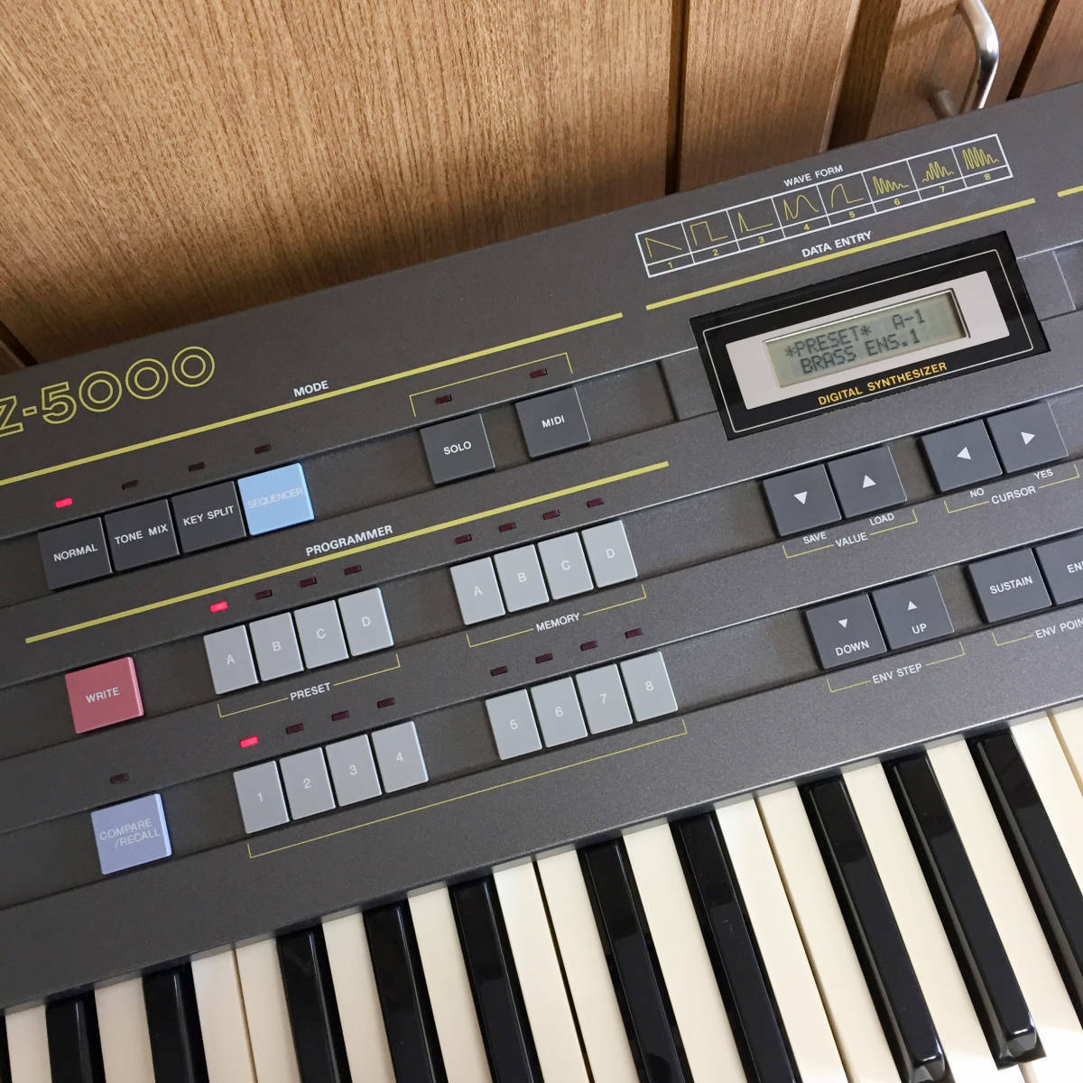 MATRIXSYNTH: Casio CZ-5000 Synthesizer w/ Road Case
