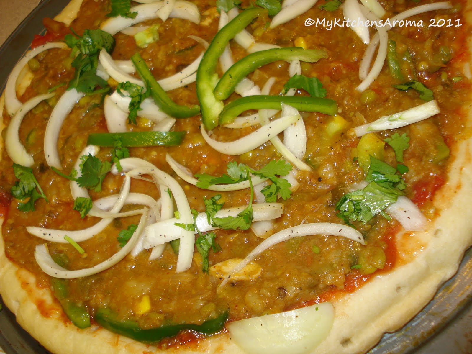 The Sizzling Pan: "Fusion Cuisine"- Pav Bhaji Pizza