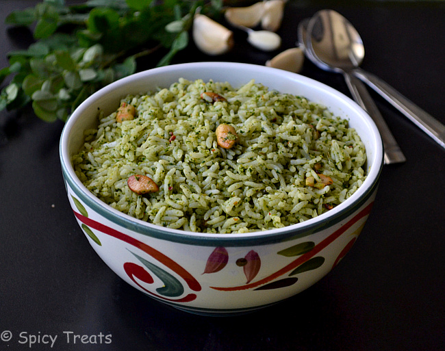 Spicy Treats: Drumstick Leaves Chutney Rice With Garlic / Murungai ...