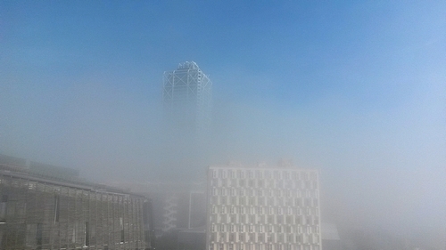 EL BLOG DEL TEMPS: Boira d'advecció a Barcelona