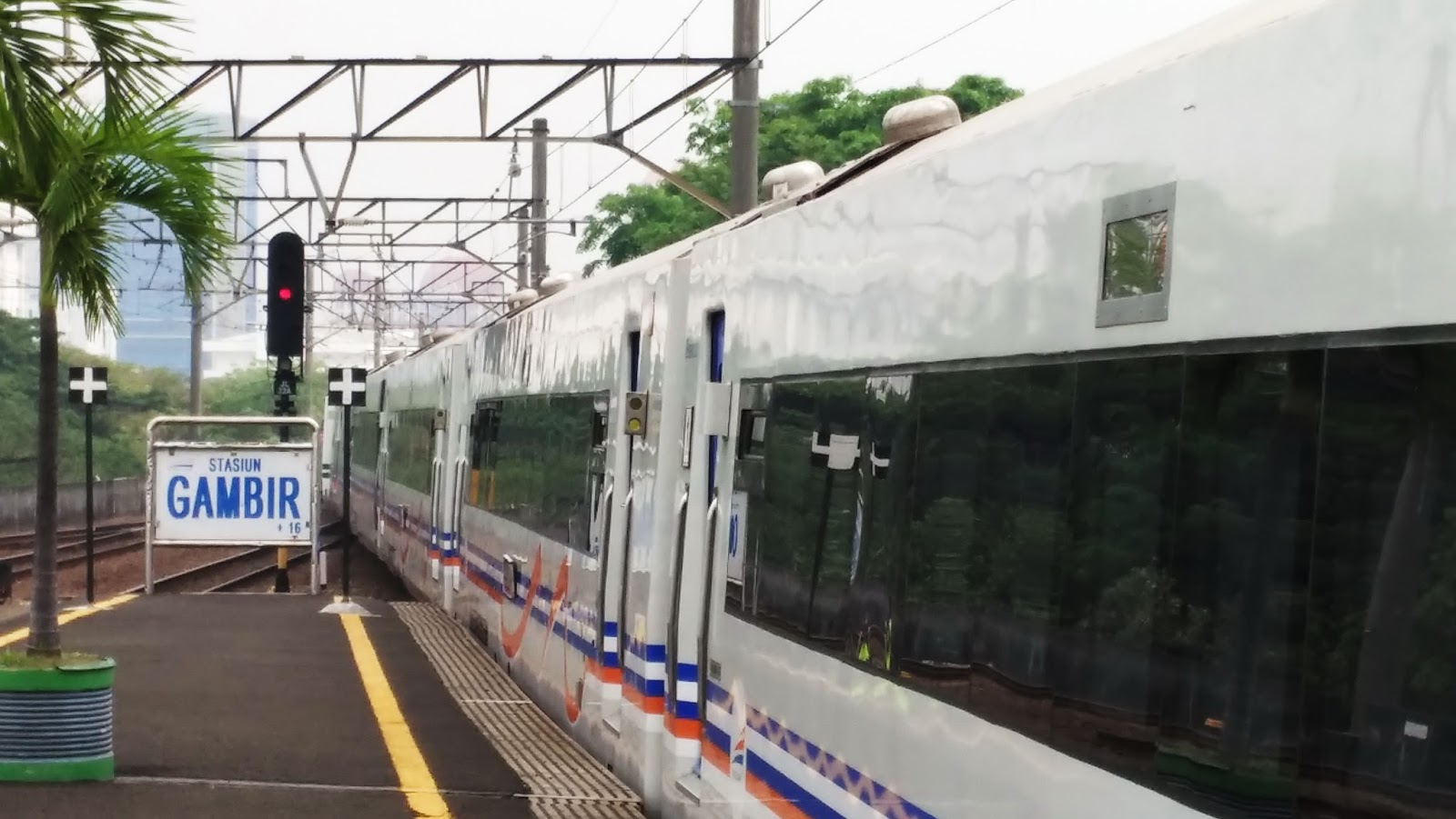 kereta galleri: Argo Bromo Anggrek Malam Terbaru