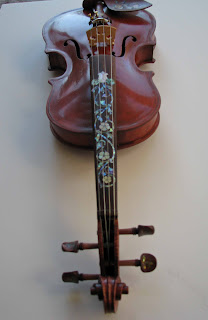 Violins of Plymouth: Amati Family Page