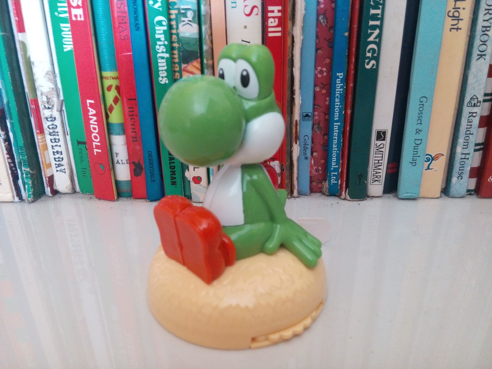 Percy's Fast Food Toy Stories : Yoshi