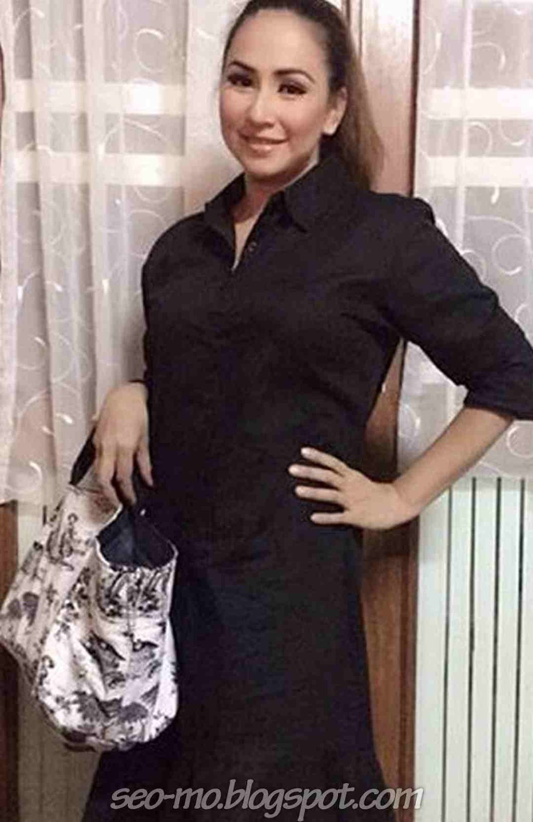 Biodata Dan Foto Deswita Maharani Terbaru | kumpulan cerita