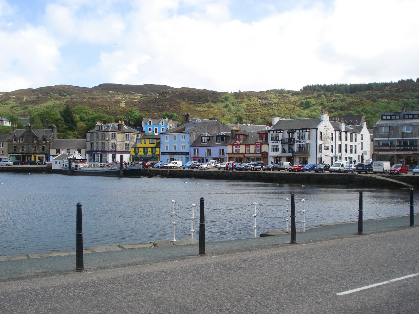 Around Scotland: Tarbert