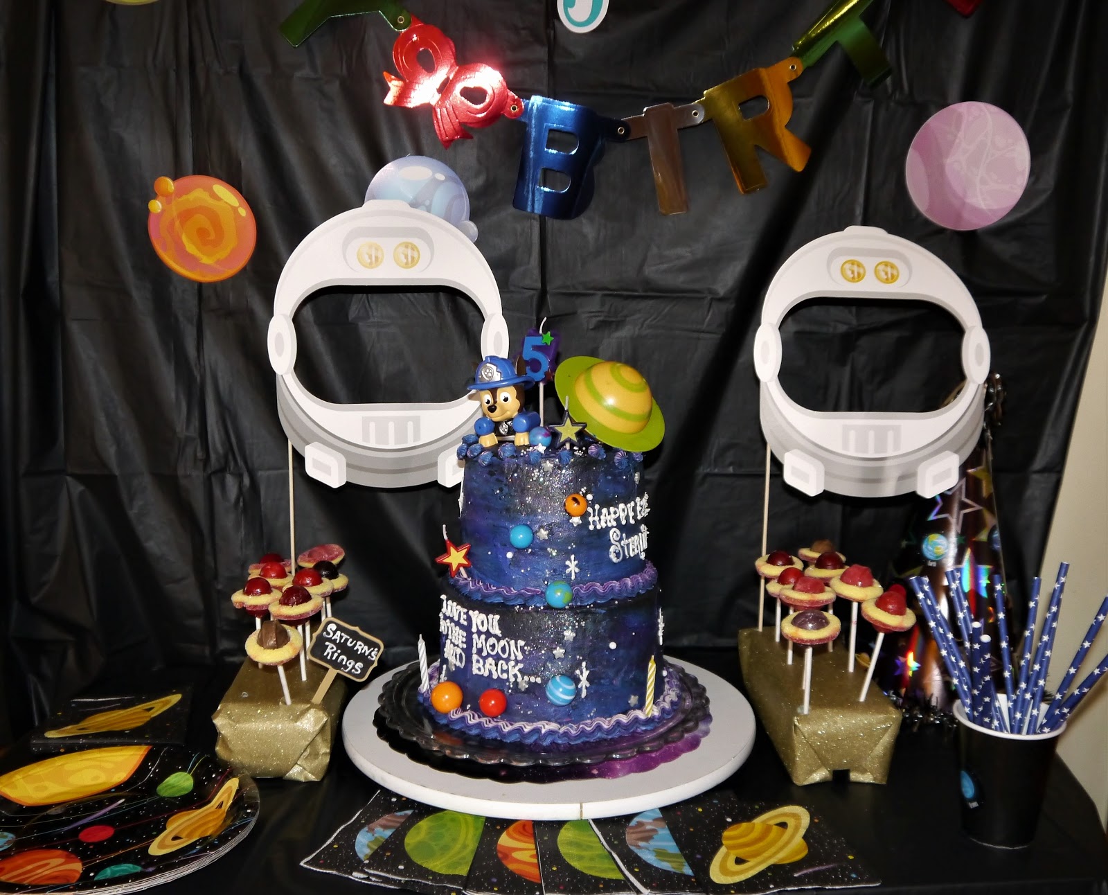 Suzy Homefaker: Galaxy Cake with Planets inside!! Solar System Birthday ...